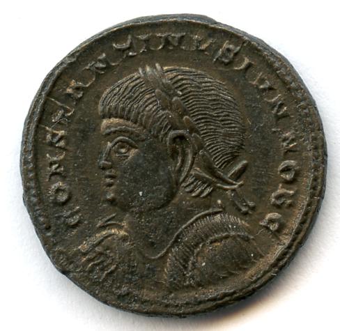 Konstantinus II. Follis. Trier, 327-328 jKr. - Holmasto