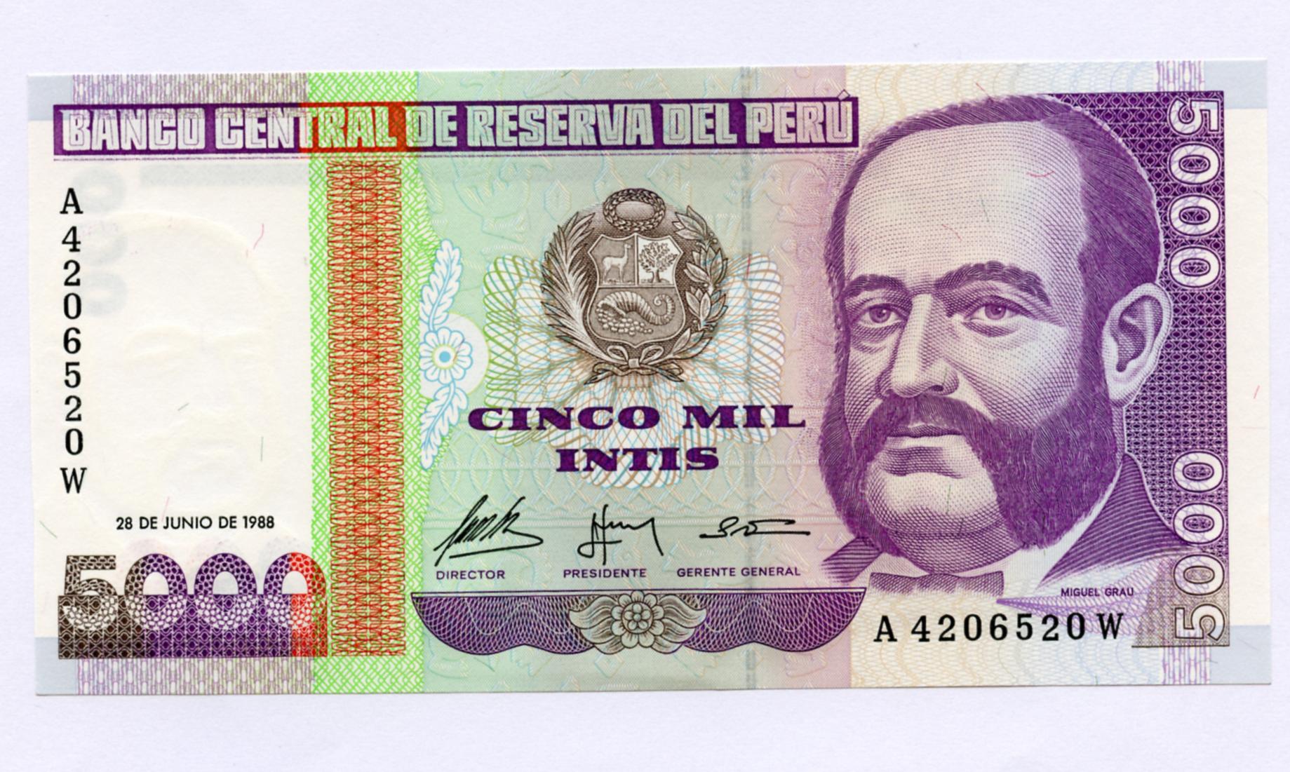 Peru. 5000 Intis 1988 - Holmasto