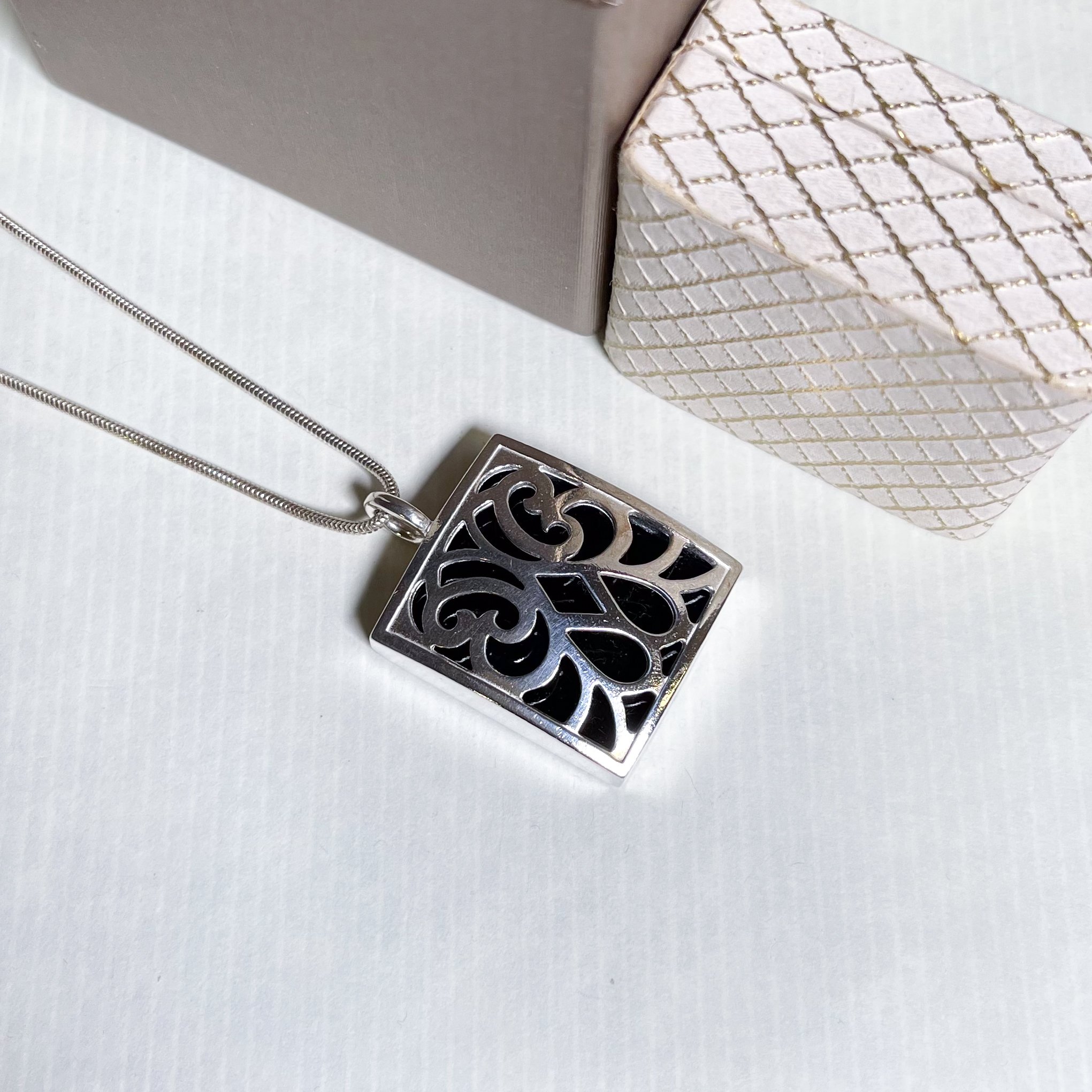 KALEVALA Sisar- kaulakoru - Holmasto