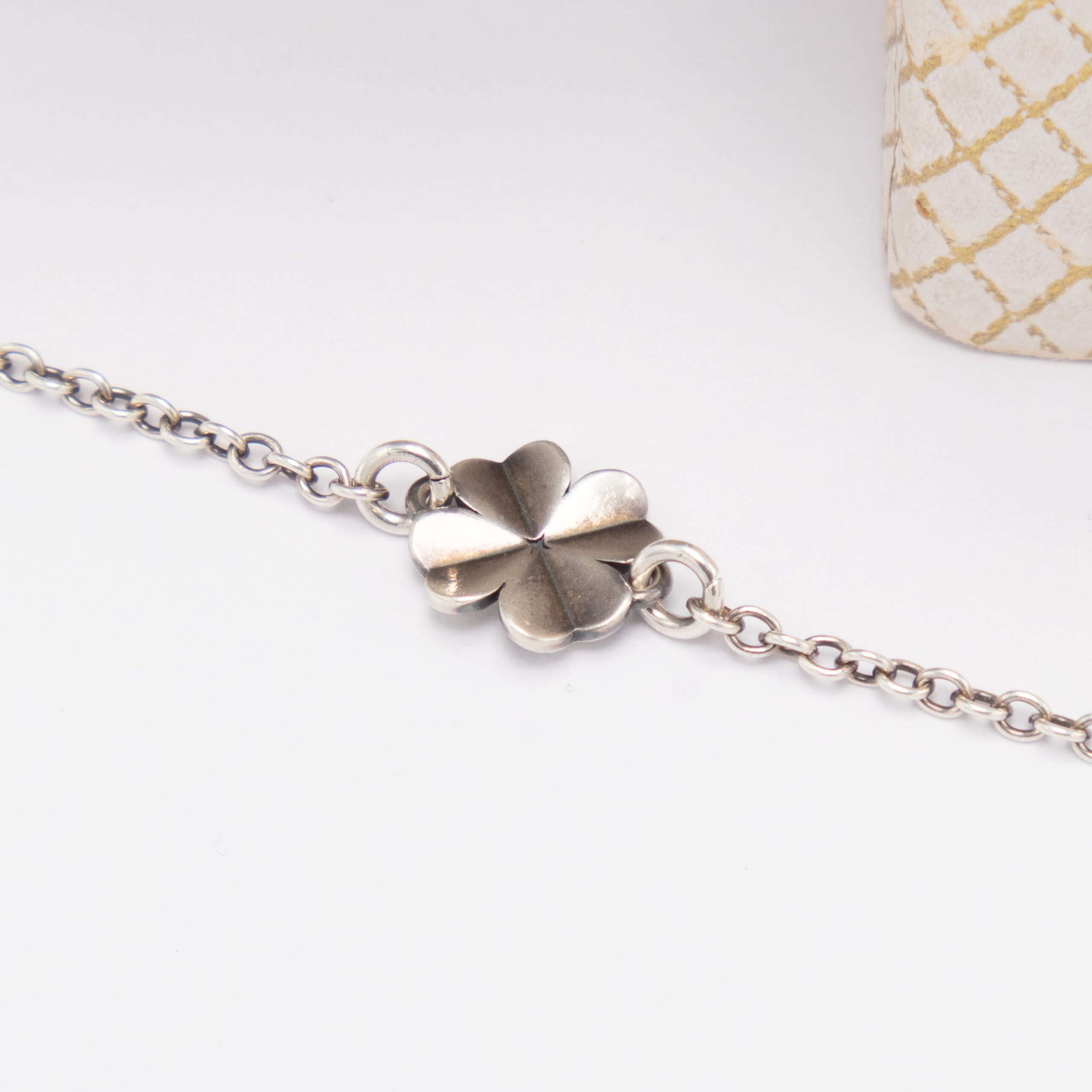 KALEVALA Neliapila- rannekoru - Holmasto