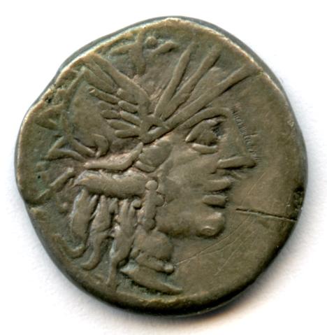 C. Plutius. Denaari. Rooma, 121 eKr. - Holmasto